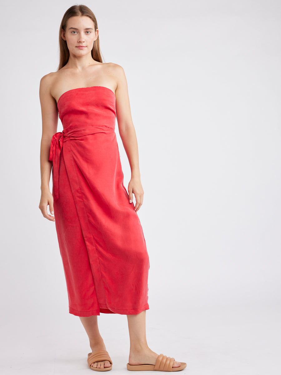 Robyn Strapless Wrap Dress – Self Contrast